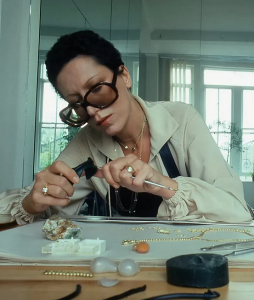 Elsa Peretti – a sculptor and force of nature - Astroinform with ...